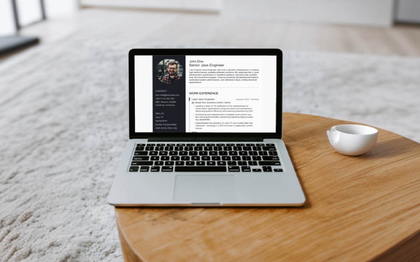 Kostenlos Lebenslauf erstellen – Professioneller CV Generator für JavaScript-Entwickler